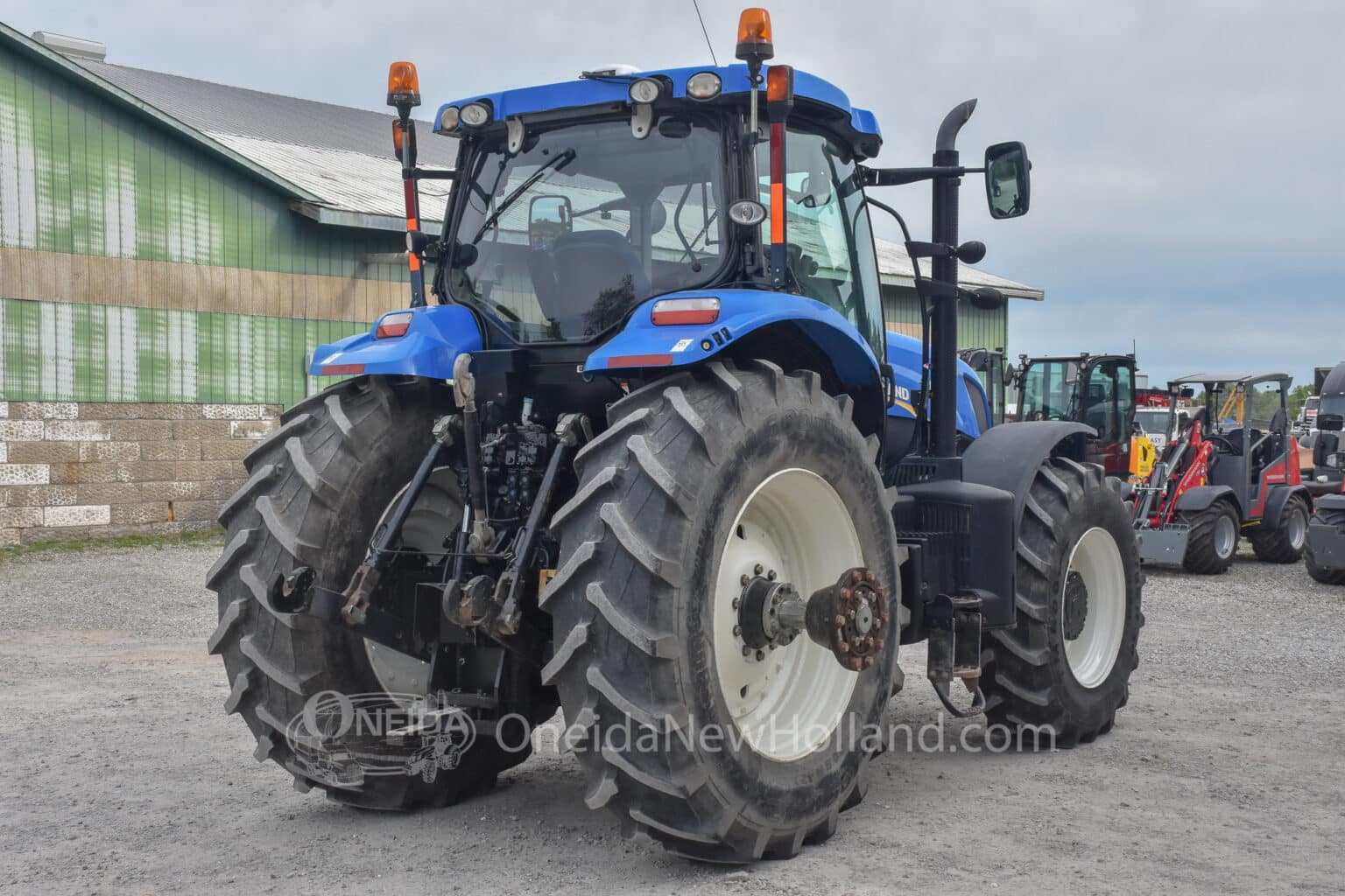 2014 New Holland T7.235 Autocommand Tractor - Oneida New Holland